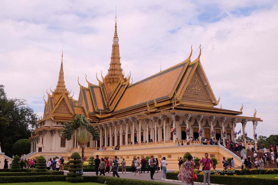 jejak emas cambodia royal palace – tindak tanduk arsitek